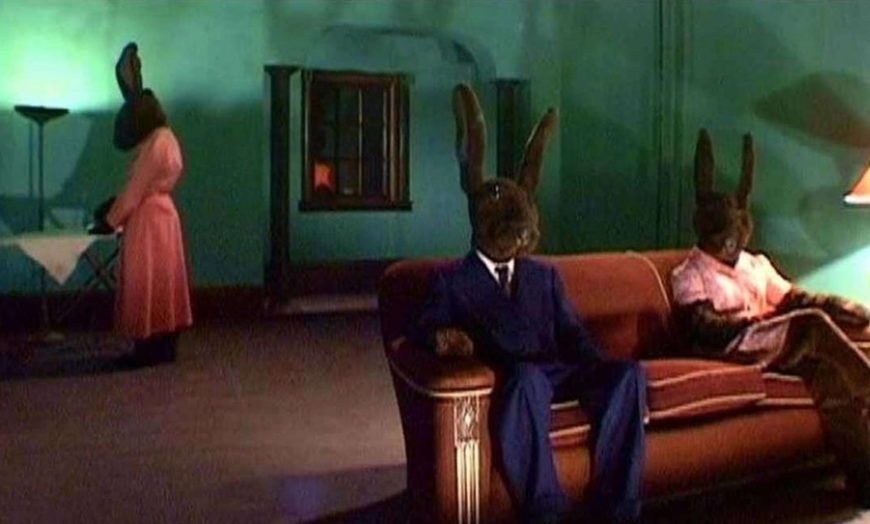 David Lynch re-releases the first episode of his 2002 horror sitcom ...