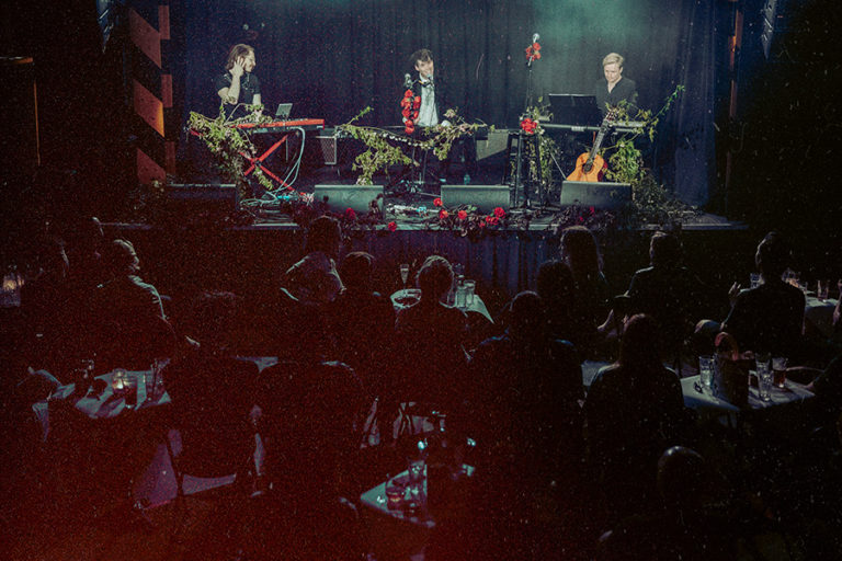 Jack Colwell at Oxford Art Factory: a showman and a pleasure to behold