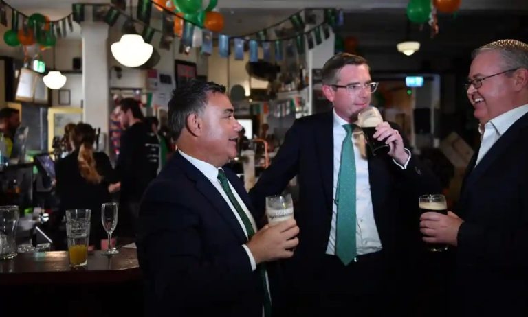 Vertical drinking is now allowed in NSW pubs and bars