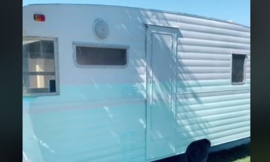 The latest optical illusion debate: The colour of this cursed caravan