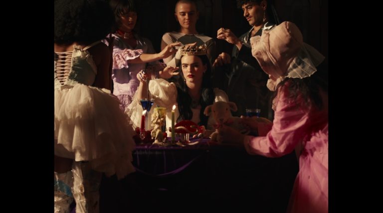 BENEE chats bubbles, festivals, and Gen-Z memery