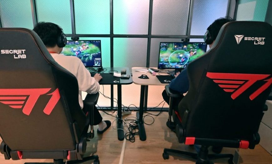 Train with the pro gamers in Tokyo's first esports gym