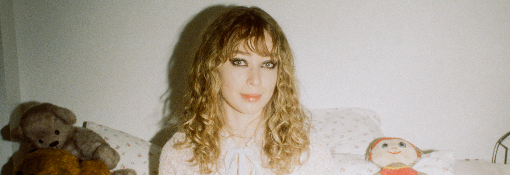 Jess Day’s new single, Gravity is still reliably catchy but sweeter ...