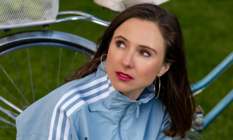 Pshonka takes us through the world of Soviet pop