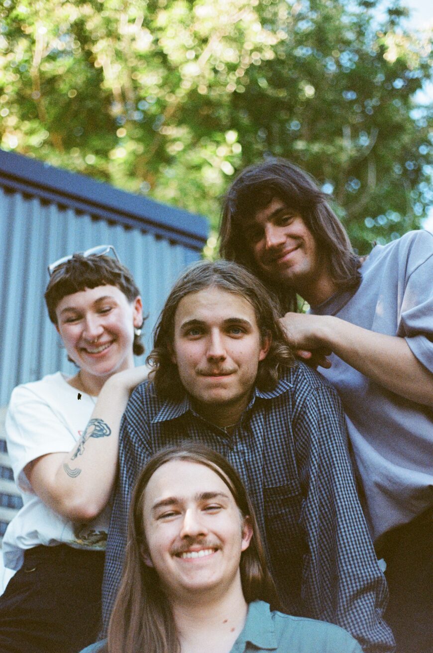 Artist on Artist: Stormy-Lou and Aleksiah talk necessities & pre show ...