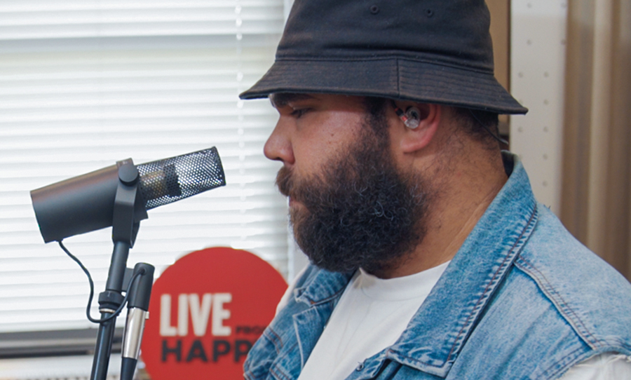 Mr Rhodes performs 'Stay Gold' Live From Happy