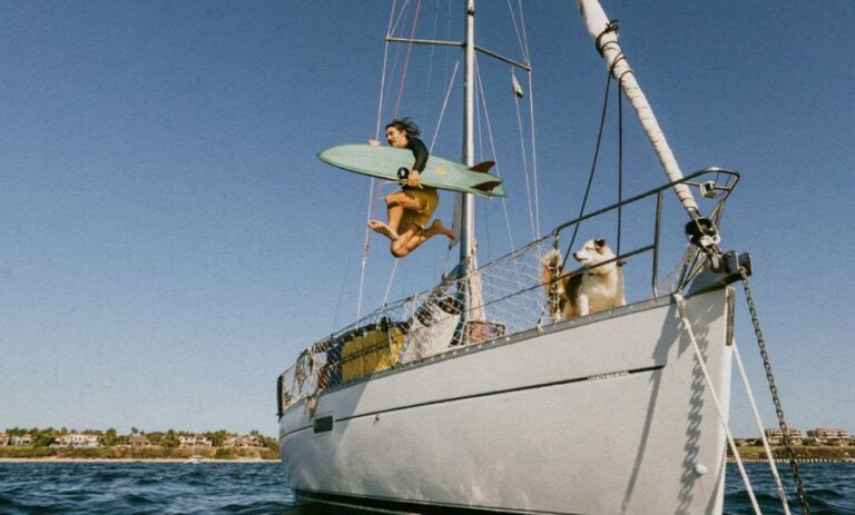 Goth Babe looks to the horizon on stunning debut album 'Lola'