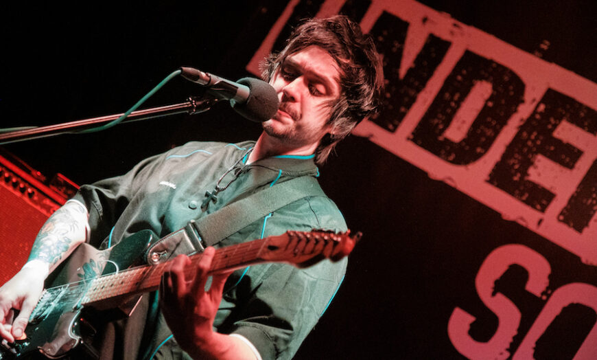 Interview: Ethan Moore talks raw emotion, unique sound, and journey ahead